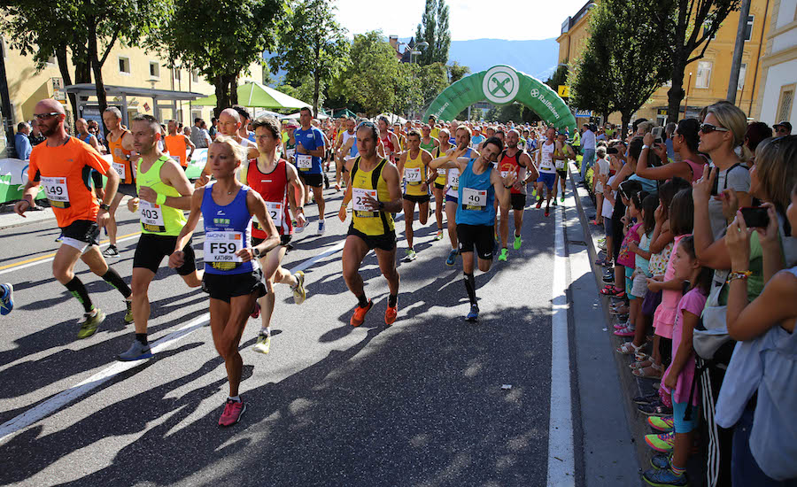 ATLETICA LEGGERA: La Raiffeisen 3/4 mezza maratona festeggia un ...