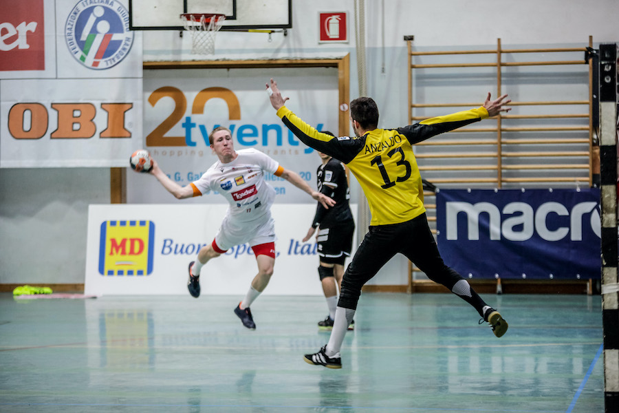 HANDBALL: Der SSV Bozen peilt im Derby gegen Eppan den dritten Sieg in ...