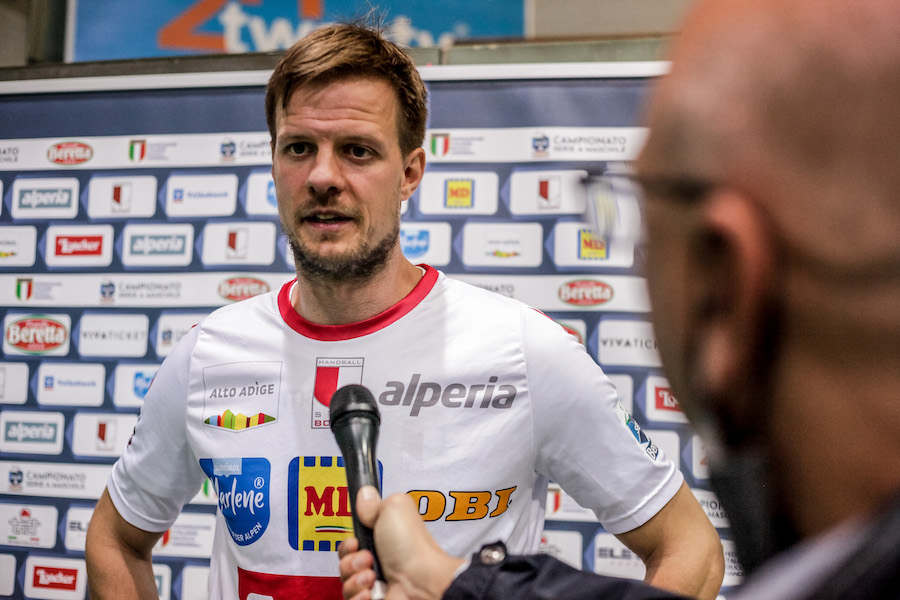 HANDBALL: Mario Sporcic bleibt Trainer des SSV Loacker Bozen Volksbank
